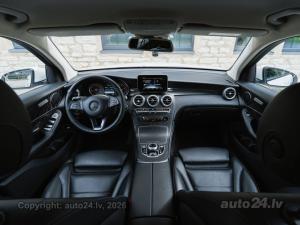 Balts Mercedes-Benz GLC-Class 2017 Tallina, ar dzinēja tilpumu 2.00 L un nobraukumu 145 tūkst. km par 29900 €, foto 14 vietnē AUTOMOTO.COM.LV