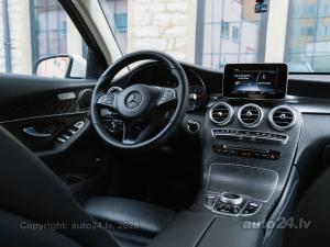 Balts Mercedes-Benz GLC-Class 2017 Tallina, ar dzinēja tilpumu 2.00 L un nobraukumu 145 tūkst. km par 29900 €, foto 15 vietnē AUTOMOTO.COM.LV