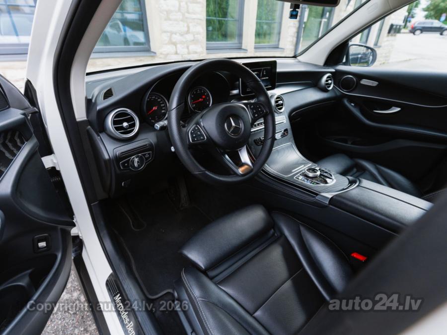 Balts Mercedes-Benz GLC-Class 2017 Tallina, ar dzinēja tilpumu 2.00 L un nobraukumu 145 tūkst. km par 29900 €, foto 16 vietnē AUTOMOTO.COM.LV
