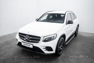 White Mercedes-Benz GLC-Class 2017 in Tallinn, with an engine capacity of 2.00 L and mileage of 228 thousand km for 17999 €, photo  on AUTOMOTO.COM.LV
