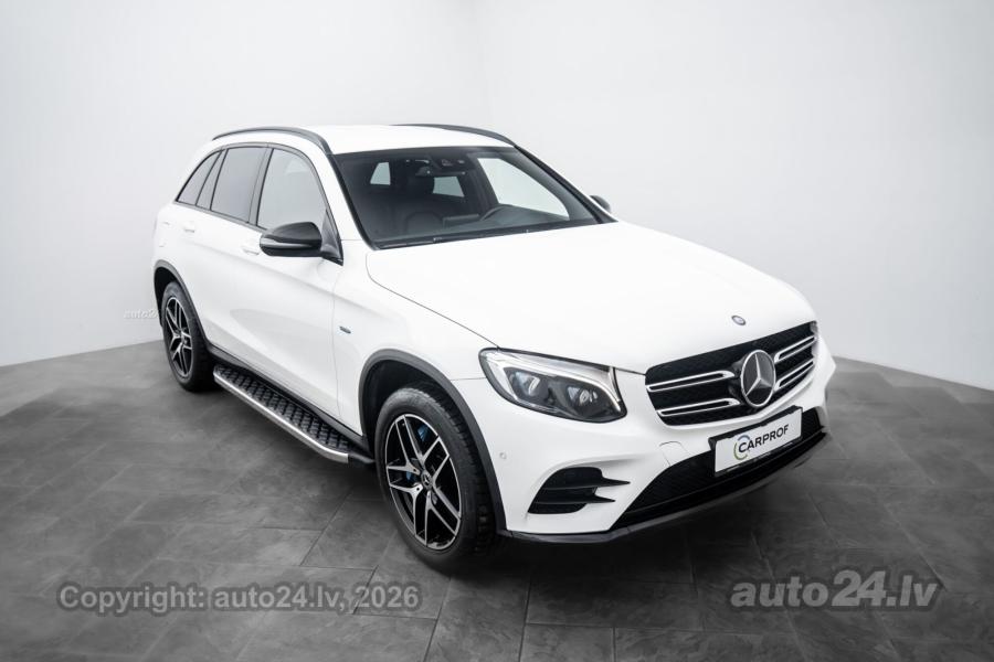 Balts Mercedes-Benz GLC-Class 2017 Tallina, ar dzinēja tilpumu 2.00 L un nobraukumu 228 tūkst. km par 17999 €, foto 4 vietnē AUTOMOTO.COM.LV