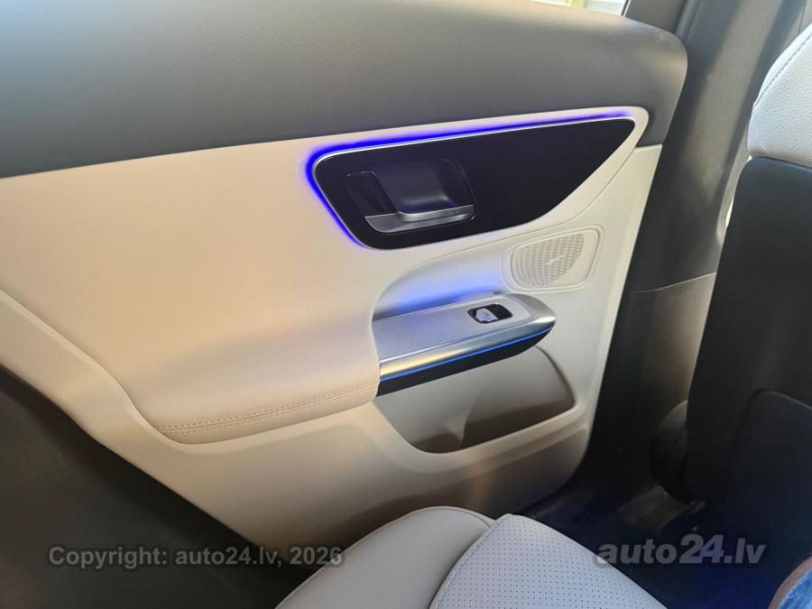 Balts Mercedes-Benz GLC-Class 2023 Tallina, ar dzinēja tilpumu 2.00 L un nobraukumu 45 tūkst. km par 49800 €, foto 27 vietnē AUTOMOTO.COM.LV