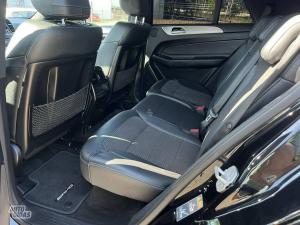 Black Mercedes-Benz gle-250 2017 in Kaunas, with an engine capacity of 2.10 L and mileage of 214 thousand km for 23350 €, photo 9 on AUTOMOTO.COM.LV