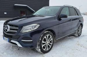 Zils Mercedes-Benz gle-250 2016 Kauņa, ar dzinēja tilpumu 2.14 L un nobraukumu 227 tūkst. km par 16500 €, foto  vietnē AUTOMOTO.COM.LV