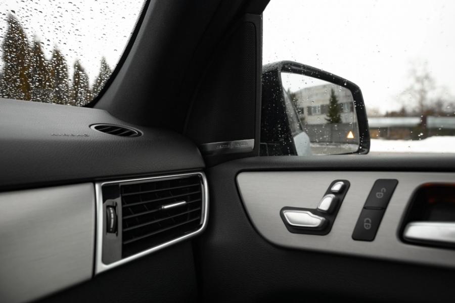 Pelēks Mercedes-Benz gle-250 2016 Rīga, ar dzinēja tilpumu 2.20 L un nobraukumu 0 tūkst. km par 22990 €, foto 4 vietnē AUTOMOTO.COM.LV