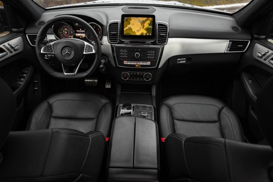 Pelēks Mercedes-Benz gle-250 2016 Rīga, ar dzinēja tilpumu 2.20 L un nobraukumu 0 tūkst. km par 22990 €, foto 14 vietnē AUTOMOTO.COM.LV