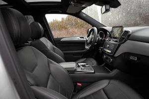 Pelēks Mercedes-Benz gle-250 2016 Rīga, ar dzinēja tilpumu 2.20 L un nobraukumu 0 tūkst. km par 22990 €, foto 18 vietnē AUTOMOTO.COM.LV