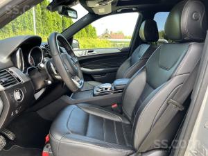 Pelēks Mercedes-Benz gle-250 2016 Jelgava, ar dzinēja tilpumu 2.20 L un nobraukumu 0 tūkst. km par 18990 €, foto 12 vietnē AUTOMOTO.COM.LV