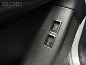 Pelēks Mercedes-Benz gle-250 2016 Jelgava, ar dzinēja tilpumu 2.20 L un nobraukumu 0 tūkst. km par 18990 €, foto 14 vietnē AUTOMOTO.COM.LV