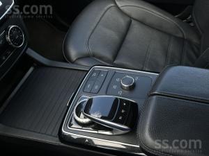 Pelēks Mercedes-Benz gle-250 2016 Jelgava, ar dzinēja tilpumu 2.20 L un nobraukumu 0 tūkst. km par 18990 €, foto 28 vietnē AUTOMOTO.COM.LV