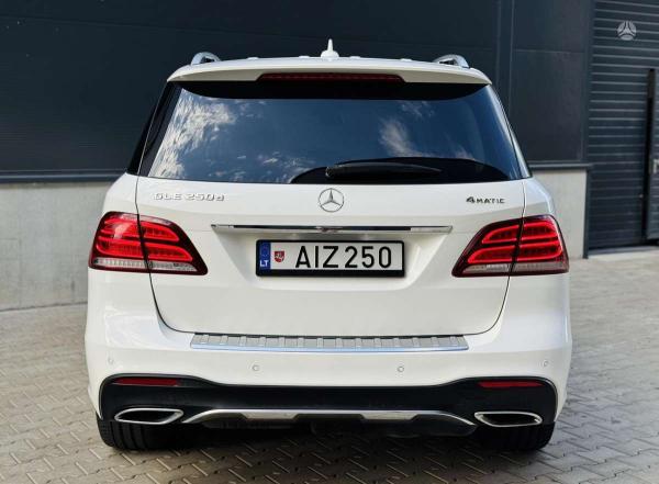 Balts Mercedes-Benz gle-250 2017 Kauņa, ar dzinēja tilpumu 2.14 L un nobraukumu 154 tūkst. km par 18500 €, foto 6 vietnē AUTOMOTO.COM.LV