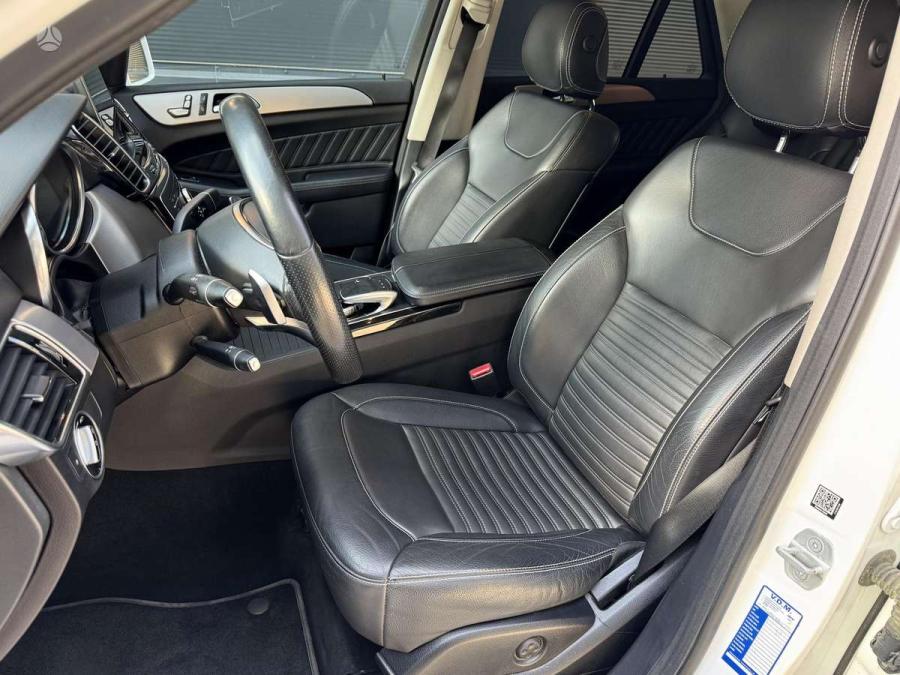 Balts Mercedes-Benz gle-250 2017 Kauņa, ar dzinēja tilpumu 2.14 L un nobraukumu 154 tūkst. km par 18500 €, foto 20 vietnē AUTOMOTO.COM.LV