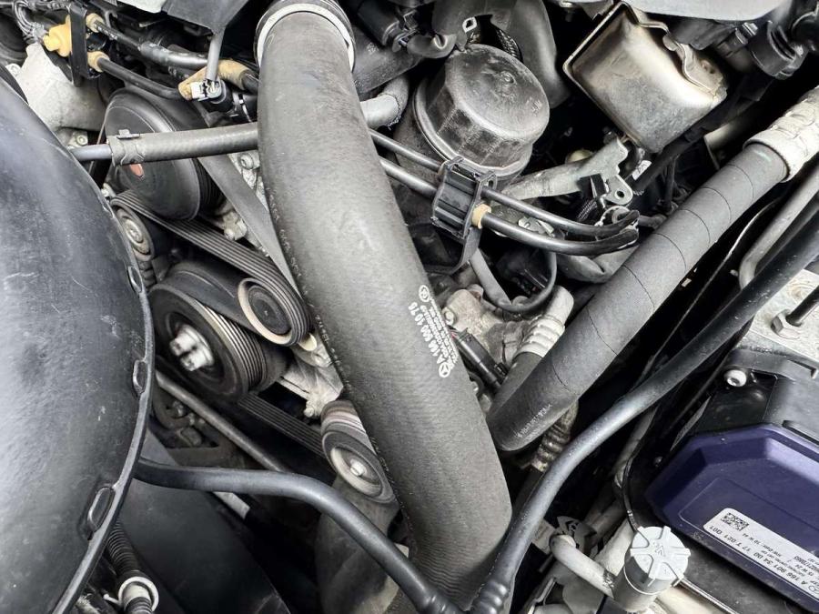Balts Mercedes-Benz gle-250 2017 Kauņa, ar dzinēja tilpumu 2.14 L un nobraukumu 154 tūkst. km par 18500 €, foto 36 vietnē AUTOMOTO.COM.LV