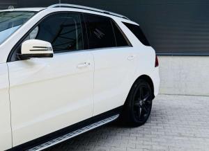 Balts Mercedes-Benz gle-250 2017 Kauņa, ar dzinēja tilpumu 2.14 L un nobraukumu 154 tūkst. km par 18500 €, foto 39 vietnē AUTOMOTO.COM.LV