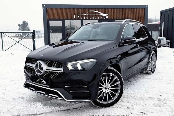 Black Mercedes-Benz GLE 300 2019 in Vilnius, with an engine capacity of 1.95 L and mileage of 233 thousand km for 41990 €, photo 1 on AUTOMOTO.COM.LV