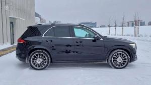 Melns Mercedes-Benz GLE 300 2019 Viļņa, ar dzinēja tilpumu 1.95 L un nobraukumu 234 tūkst. km par 35990 €, foto 12 vietnē AUTOMOTO.COM.LV