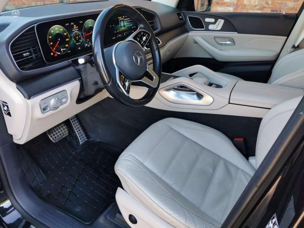 Melns Mercedes-Benz GLE 300 2019 Alīta, ar dzinēja tilpumu 2.00 L un nobraukumu 238 tūkst. km par 34900 €, foto 8 vietnē AUTOMOTO.COM.LV