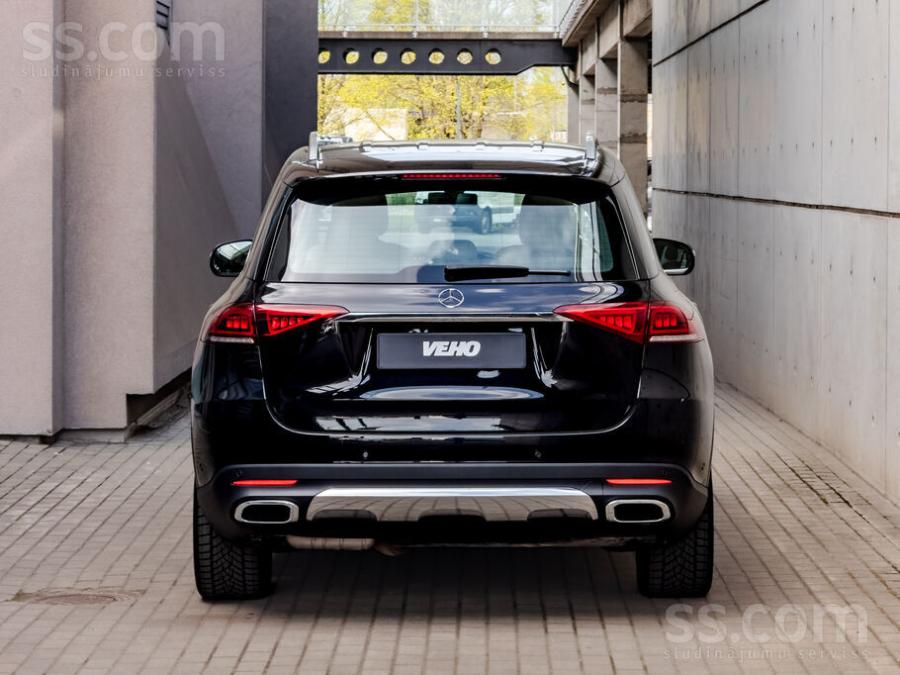 Melns Mercedes-Benz GLE 300 2020 Rīga, ar dzinēja tilpumu 2.00 L un nobraukumu 96 tūkst. km par 39950 €, foto 5 vietnē AUTOMOTO.COM.LV