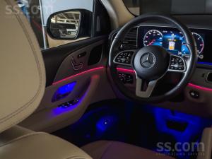 Melns Mercedes-Benz GLE 300 2020 Rīga, ar dzinēja tilpumu 2.00 L un nobraukumu 96 tūkst. km par 39950 €, foto 35 vietnē AUTOMOTO.COM.LV