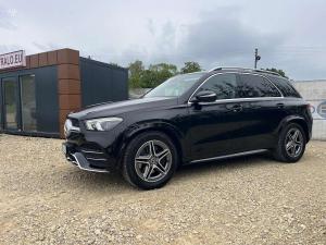 Black Mercedes-Benz GLE 300 2020 in Kaunas, with an engine capacity of 1.95 L and mileage of 186 thousand km for 37500 €, photo 3 on AUTOMOTO.COM.LV