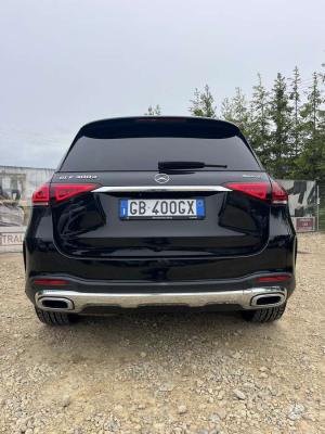 Black Mercedes-Benz GLE 300 2020 in Kaunas, with an engine capacity of 1.95 L and mileage of 186 thousand km for 37500 €, photo 6 on AUTOMOTO.COM.LV