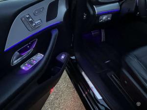 Black Mercedes-Benz GLE 300 2020 in Kaunas, with an engine capacity of 1.95 L and mileage of 186 thousand km for 37500 €, photo 23 on AUTOMOTO.COM.LV