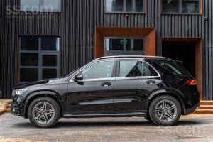 Melns Mercedes-Benz GLE 300 2021 Rīga, ar dzinēja tilpumu 2.00 L un nobraukumu 59 tūkst. km par 52000 €, foto 5 vietnē AUTOMOTO.COM.LV