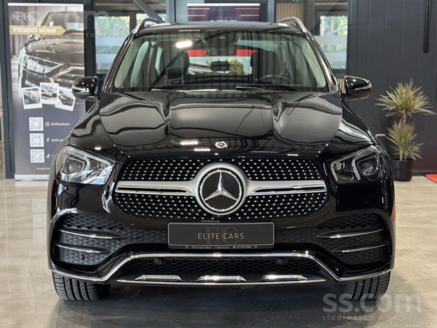 Melns Mercedes-Benz GLE 300 2021 Rīga, ar dzinēja tilpumu 2.00 L un nobraukumu 65 tūkst. km par 49990 €, foto 3 vietnē AUTOMOTO.COM.LV