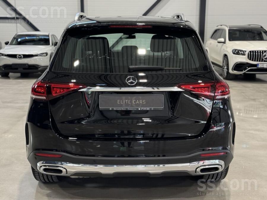 Melns Mercedes-Benz GLE 300 2021 Rīga, ar dzinēja tilpumu 2.00 L un nobraukumu 65 tūkst. km par 49990 €, foto 6 vietnē AUTOMOTO.COM.LV