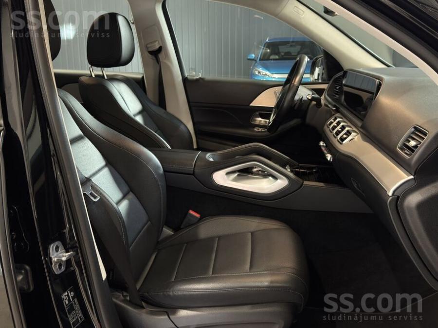 Melns Mercedes-Benz GLE 300 2021 Rīga, ar dzinēja tilpumu 2.00 L un nobraukumu 65 tūkst. km par 49990 €, foto 10 vietnē AUTOMOTO.COM.LV
