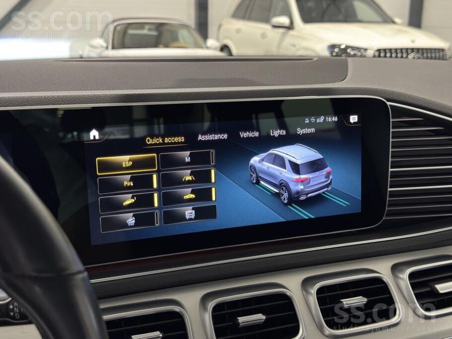 Melns Mercedes-Benz GLE 300 2021 Rīga, ar dzinēja tilpumu 2.00 L un nobraukumu 65 tūkst. km par 49990 €, foto 28 vietnē AUTOMOTO.COM.LV