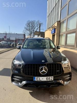 Black Mercedes-Benz GLE 300 2022 in Riga, with an engine capacity of 2.00 L and mileage of 70 thousand km for 59900 €, photo  on AUTOMOTO.COM.LV