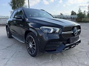 Melns Mercedes-Benz GLE 300 2022 Šauļi, ar dzinēja tilpumu 2.00 L un nobraukumu 229 tūkst. km par 36300 €, foto 4 vietnē AUTOMOTO.COM.LV