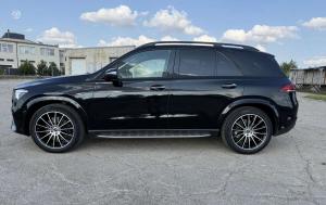 Melns Mercedes-Benz GLE 300 2022 Šauļi, ar dzinēja tilpumu 2.00 L un nobraukumu 229 tūkst. km par 36300 €, foto 8 vietnē AUTOMOTO.COM.LV