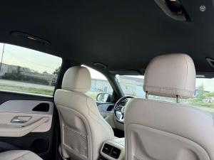 Melns Mercedes-Benz GLE 300 2022 Šauļi, ar dzinēja tilpumu 2.00 L un nobraukumu 229 tūkst. km par 36300 €, foto 16 vietnē AUTOMOTO.COM.LV