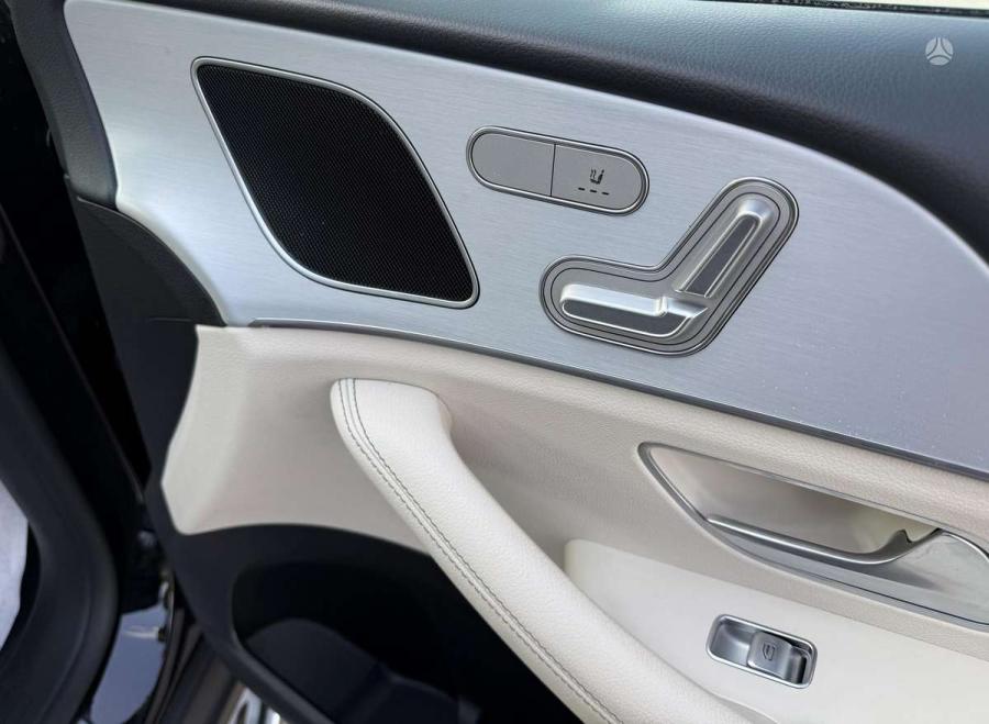 Melns Mercedes-Benz GLE 300 2022 Šauļi, ar dzinēja tilpumu 2.00 L un nobraukumu 229 tūkst. km par 36300 €, foto 18 vietnē AUTOMOTO.COM.LV
