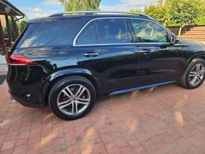 Black Mercedes-Benz GLE 300 2023 in Vilkaviskis, with an engine capacity of 1.99 L and mileage of 112 thousand km for 52900 €, photo 8 on AUTOMOTO.COM.LV