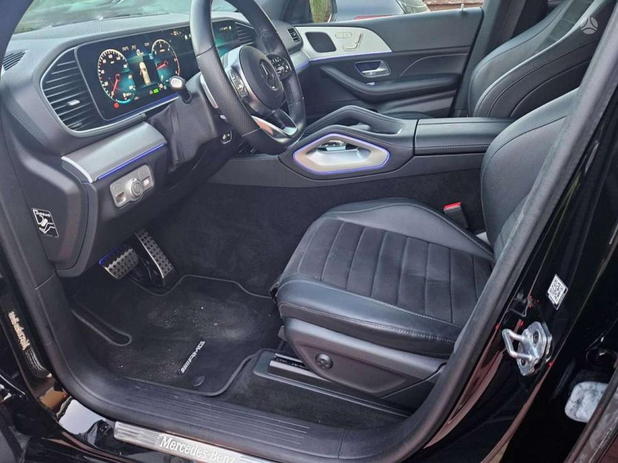 Black Mercedes-Benz GLE 300 2023 in Vilkaviskis, with an engine capacity of 1.99 L and mileage of 112 thousand km for 52900 €, photo 11 on AUTOMOTO.COM.LV