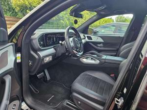 Black Mercedes-Benz GLE 300 2023 in Vilkaviskis, with an engine capacity of 1.99 L and mileage of 112 thousand km for 52900 €, photo 12 on AUTOMOTO.COM.LV