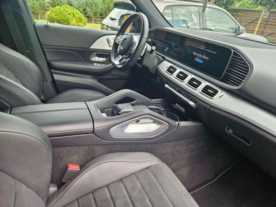 Black Mercedes-Benz GLE 300 2023 in Vilkaviskis, with an engine capacity of 1.99 L and mileage of 112 thousand km for 52900 €, photo 14 on AUTOMOTO.COM.LV