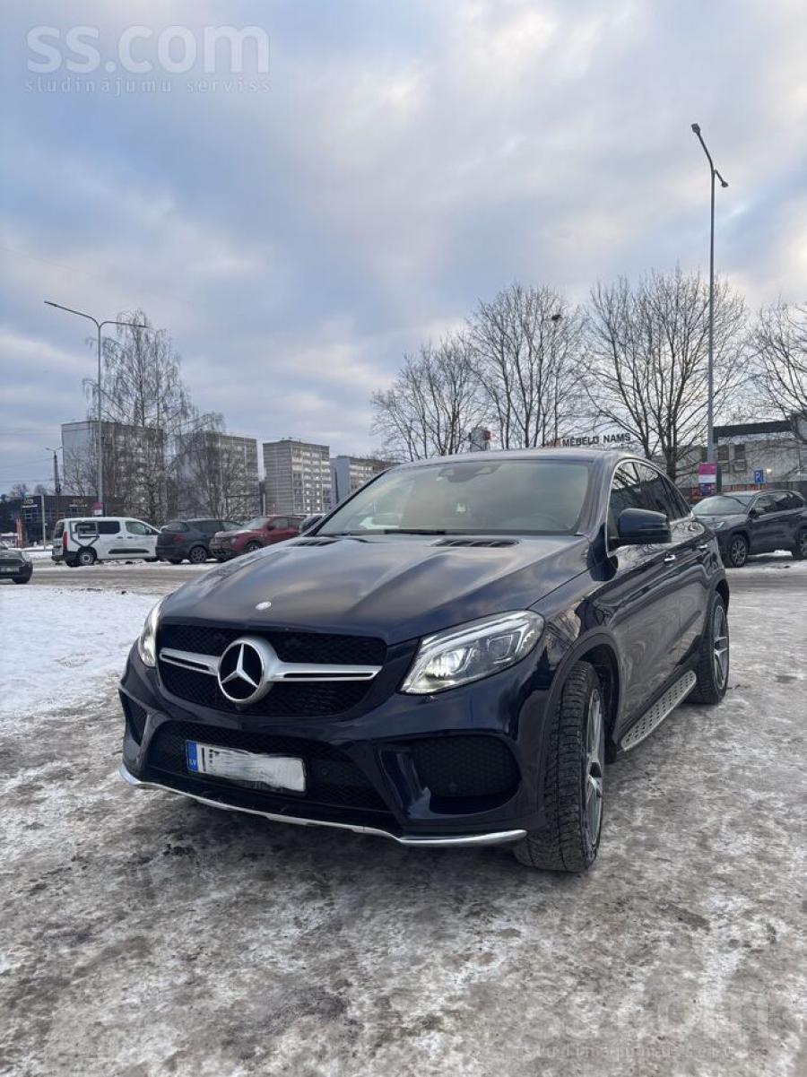 Zils Mercedes-Benz GLE 300 2016 Rīga, ar dzinēja tilpumu 3.00 L un nobraukumu 172 tūkst. km par 28500 €, foto 1 vietnē AUTOMOTO.COM.LV