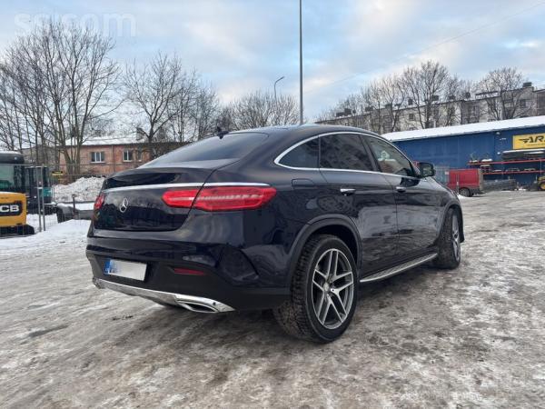 Zils Mercedes-Benz GLE 300 2016 Rīga, ar dzinēja tilpumu 3.00 L un nobraukumu 172 tūkst. km par 28500 €, foto 2 vietnē AUTOMOTO.COM.LV