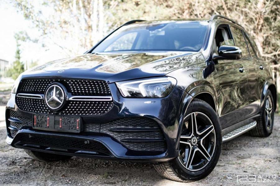 Blue Mercedes-Benz GLE 300 2020 in Kretinga, with an engine capacity of 2.00 L and mileage of 198 thousand km for 44500 €, photo 1 on AUTOMOTO.COM.LV