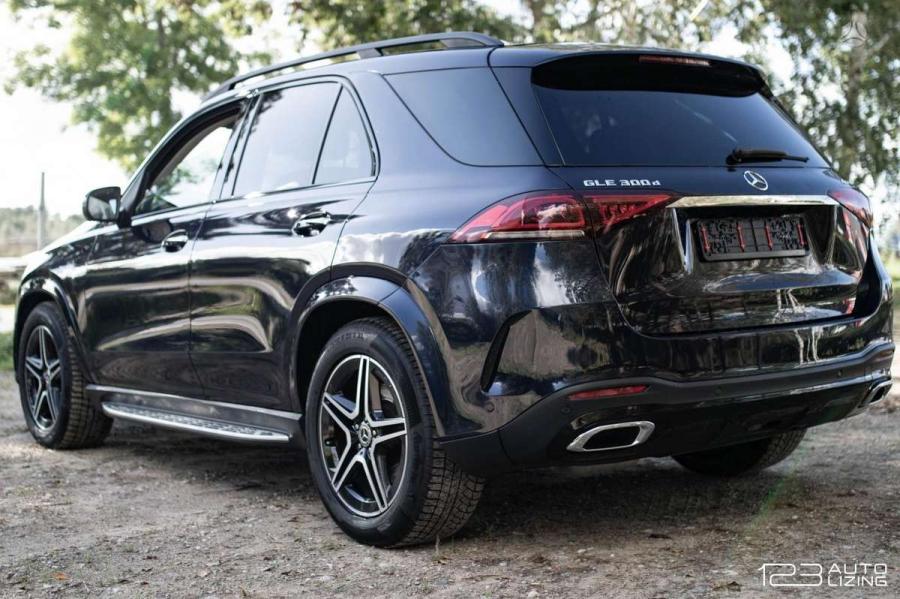 Blue Mercedes-Benz GLE 300 2020 in Kretinga, with an engine capacity of 2.00 L and mileage of 198 thousand km for 44500 €, photo 8 on AUTOMOTO.COM.LV