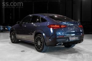 Zils Mercedes-Benz GLE 300 2023 Rīga, ar dzinēja tilpumu 2.00 L un nobraukumu 20 tūkst. km par 80990 €, foto 4 vietnē AUTOMOTO.COM.LV
