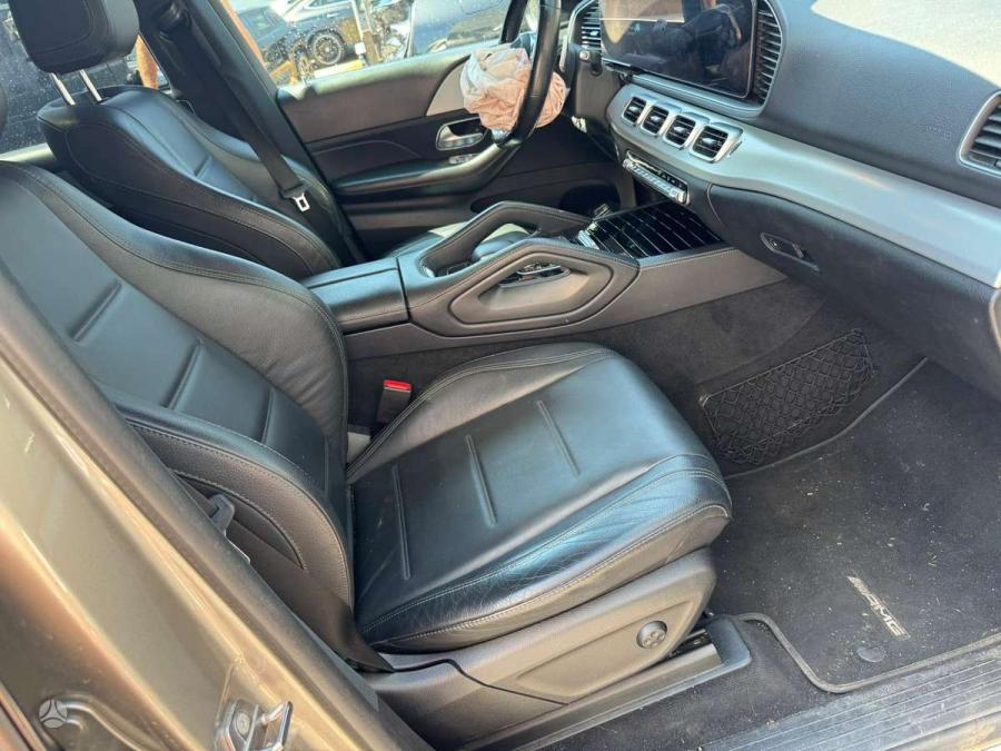 Brūns Mercedes-Benz GLE 300 2019 Mažeikiai, ar dzinēja tilpumu 0.00 L un nobraukumu 200 tūkst. km par 23499 €, foto 9 vietnē AUTOMOTO.COM.LV
