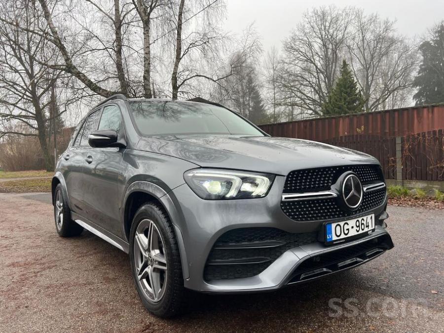 Mercedes-Benz GLE 300 2019 Rīga, ar dzinēja tilpumu 2.00 L un nobraukumu 111 tūkst. km par 46000 €, foto 2 vietnē AUTOMOTO.COM.LV