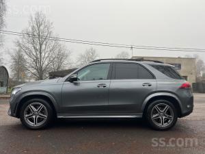 Mercedes-Benz GLE 300 2019 Rīga, ar dzinēja tilpumu 2.00 L un nobraukumu 111 tūkst. km par 46000 €, foto 6 vietnē AUTOMOTO.COM.LV