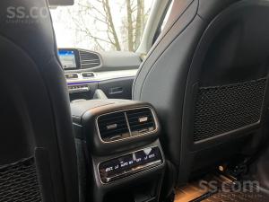 Мерседес ГЛЕ 300 2020 в Рига, объемом двигателя 2.00 л и пробегом 123 тыс. км за 40000 €, фото 12 на AUTOMOTO.COM.LV