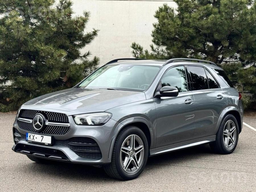 Pelēks Mercedes-Benz GLE 300 2019 Rīga, ar dzinēja tilpumu 2.00 L un nobraukumu 94 tūkst. km par 46950 €, foto 2 vietnē AUTOMOTO.COM.LV